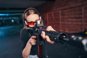 Red Dot vs Green Dot: Which Sight Is Best for Your Needs? - Steele ...